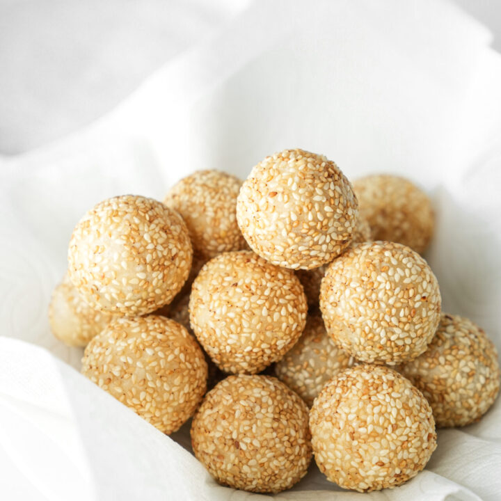 Sesame Balls Recipe (5 Ingredients) - One Happy Bite