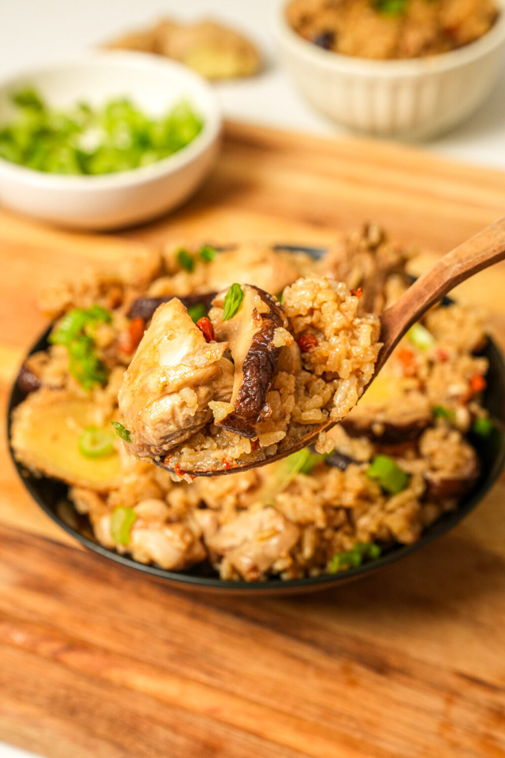 Taiwanese Sesame Oil Rice Chicken (Rice Cooker Recipe) - One Happy Bite